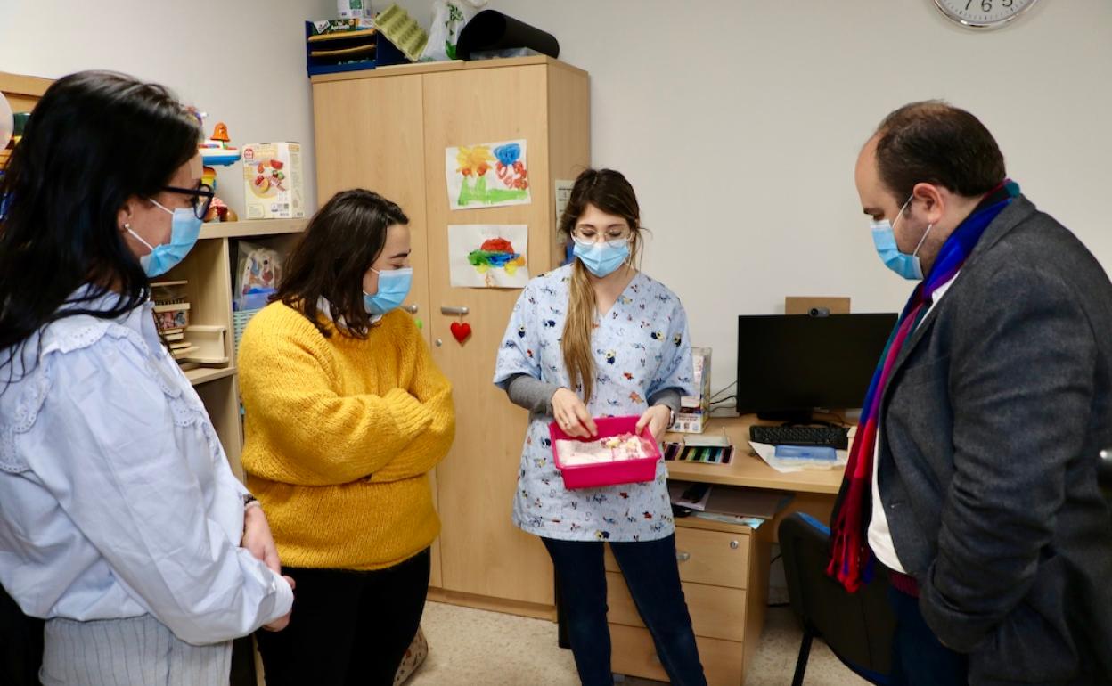 El PP destaca la labor de Amirax en materia de atención temprana en Rincón de la Victoria ...